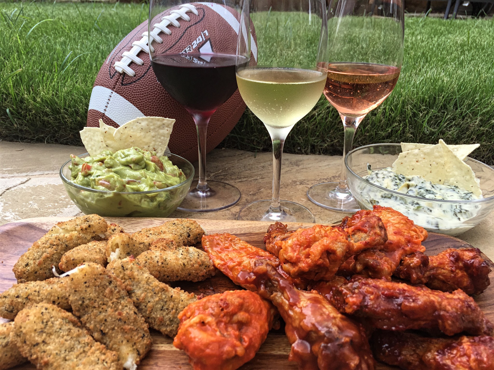 #Food & #Wine: Football Watching Food & Wine Pairings – ROCKIN RED BLOG