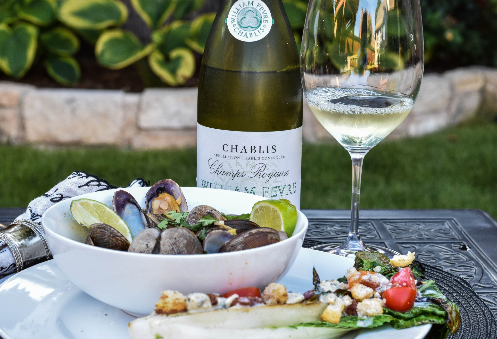#Food & #Wine Pairing: Chablis with Clams – ROCKIN RED BLOG